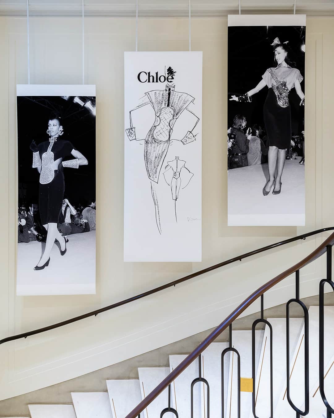 Chloéさんのインスタグラム写真 - (ChloéInstagram)「Chloé presents an exhibition of ...