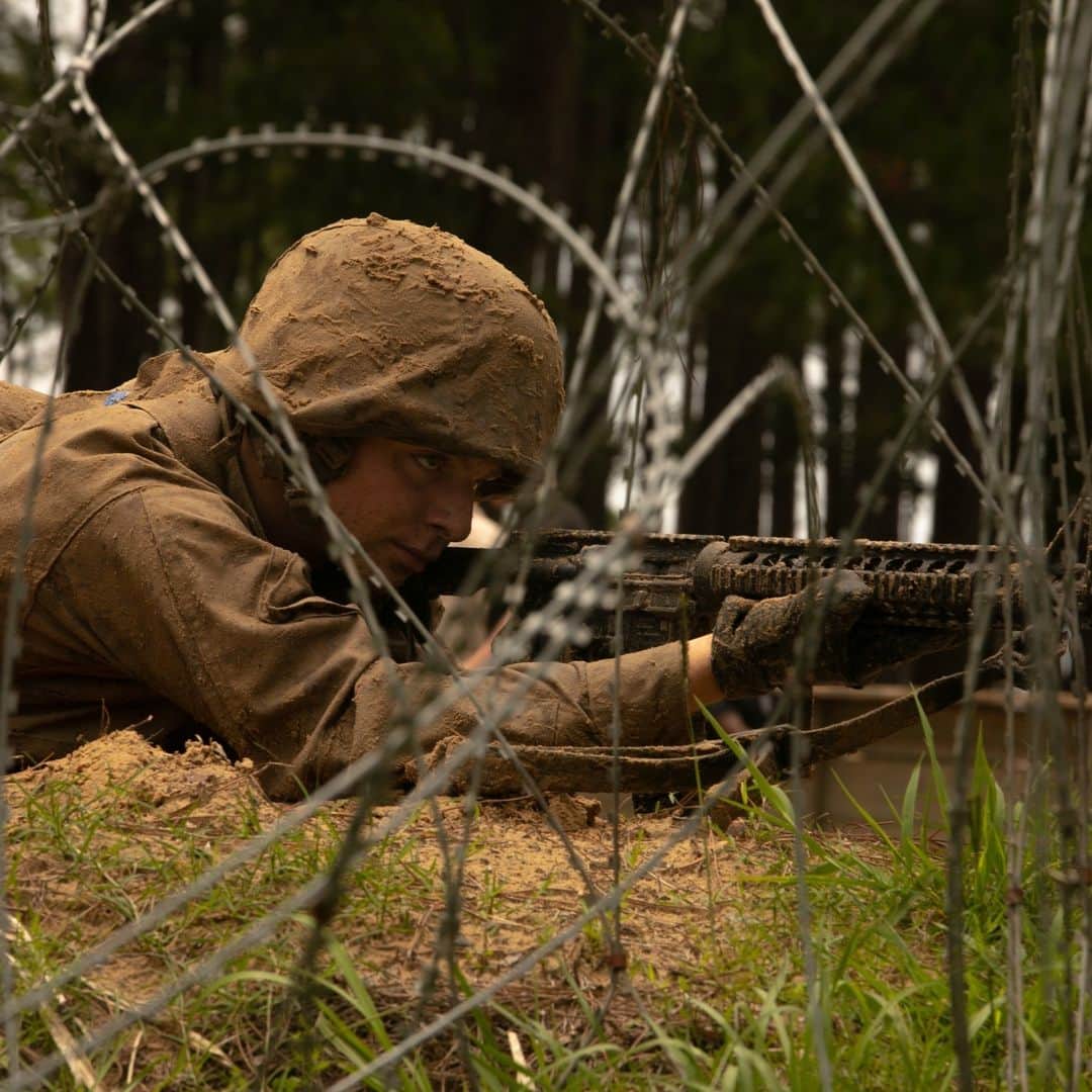 アメリカ海兵隊さんのインスタグラム写真 - (アメリカ海兵隊Instagram)「Through the Mud 📍 ...