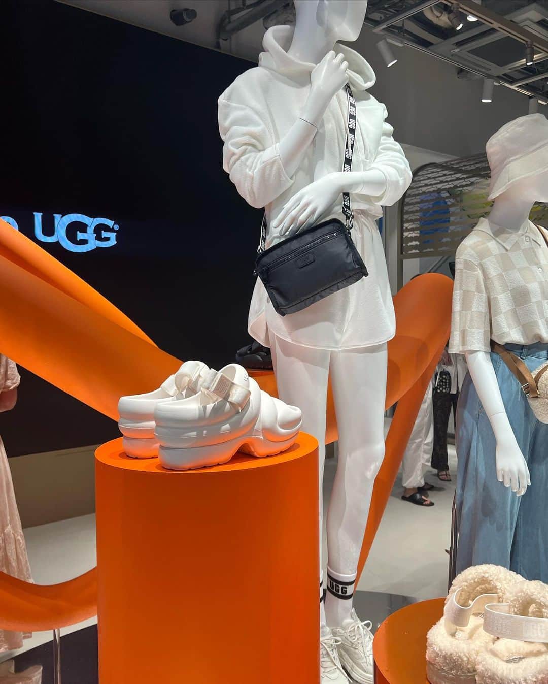 すずさんのインスタグラム写真 - (すずInstagram)「@uggjapan UGG Store opening party #ugg# ...