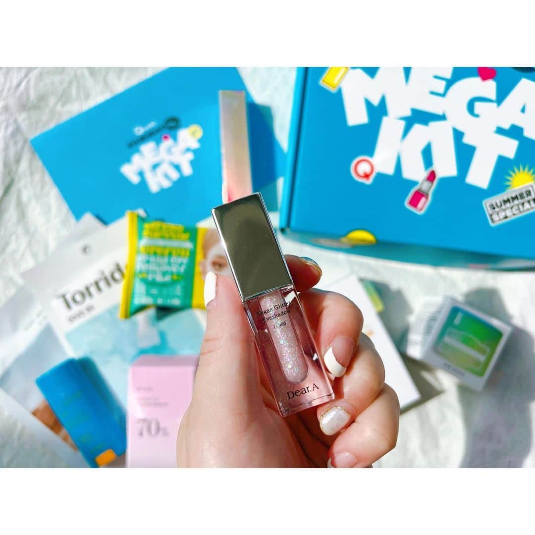 徳山沙季さんのインスタグラム写真 - (徳山沙季Instagram)「. とっても豪華な「Qoo10 MEGA KIT」⡱ 10アイテムはこちらです☟ ①フレッシュリージュースドビタミンE ...