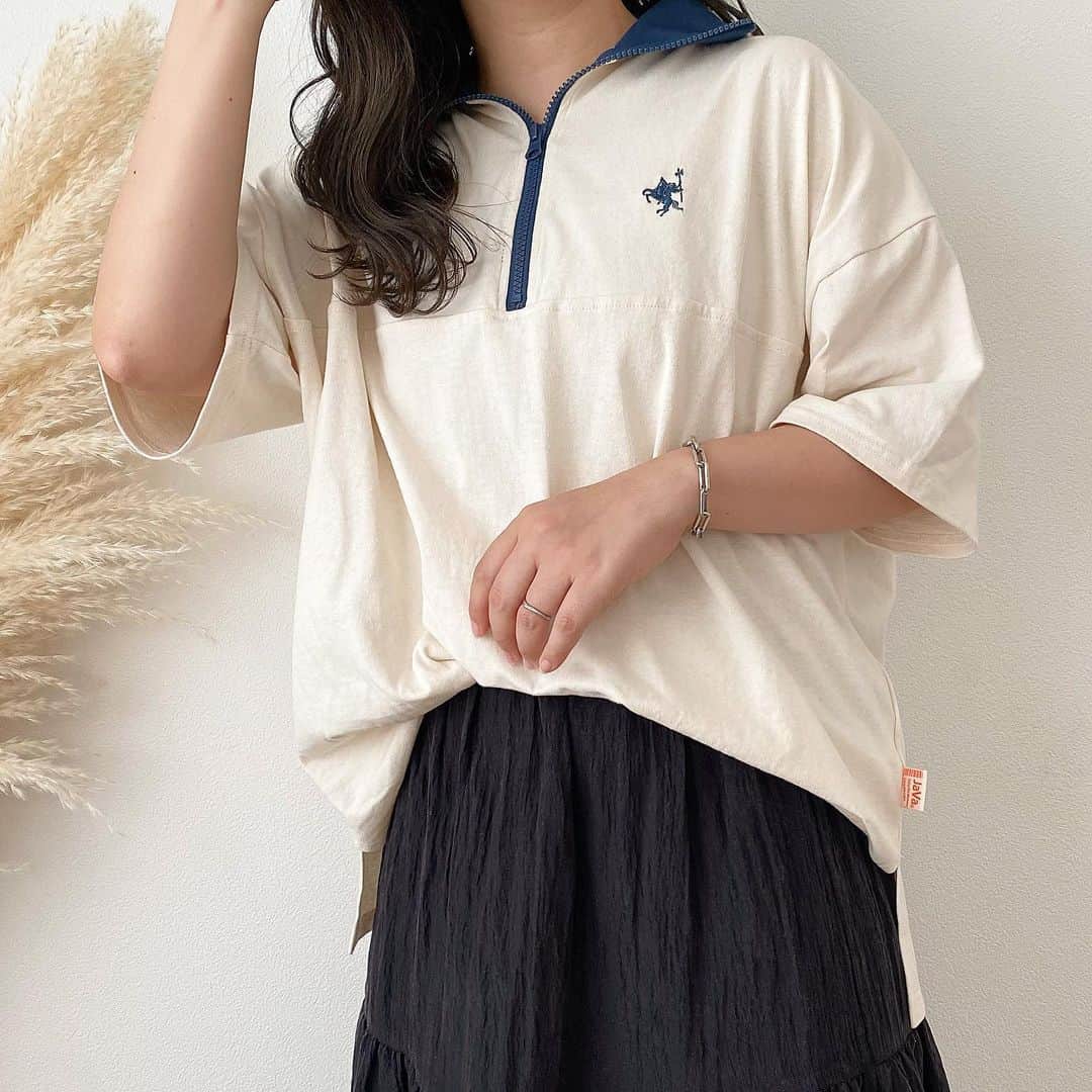 haruさんのインスタグラム写真 - (haruInstagram)「ㅤㅤㅤㅤㅤㅤㅤㅤㅤㅤㅤㅤㅤ ㅤㅤㅤㅤㅤㅤㅤㅤㅤㅤㅤㅤㅤ ㅤㅤㅤㅤㅤㅤㅤㅤㅤㅤㅤㅤㅤ ハーフジップで配色×刺繍のデザインが ...