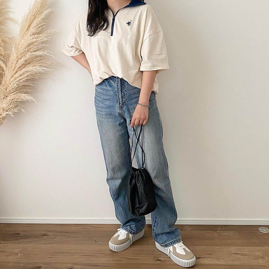 haruさんのインスタグラム写真 - (haruInstagram)「ㅤㅤㅤㅤㅤㅤㅤㅤㅤㅤㅤㅤㅤ ㅤㅤㅤㅤㅤㅤㅤㅤㅤㅤㅤㅤㅤ ㅤㅤㅤㅤㅤㅤㅤㅤㅤㅤㅤㅤㅤ ハーフジップで配色×刺繍のデザインが ...