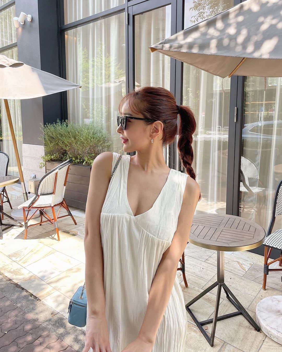 佐野友妃子さんのインスタグラム写真 - (佐野友妃子Instagram)「主役級ワンピース👗をGET🤍 @classicalelf_official きゅんなバックリボンもお気に入りポイント ...