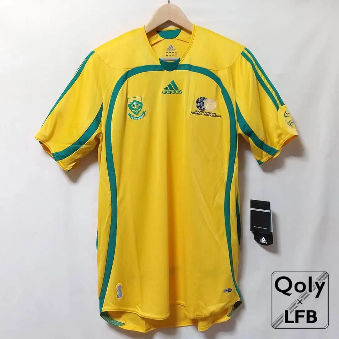 サッカーニュース：Qoly（コリー）さんのインスタグラム写真 - (サッカーニュース：Qoly（コリー）Instagram)「南アフリカ代表 2006 adidas ホーム半袖 ユニフォーム ...