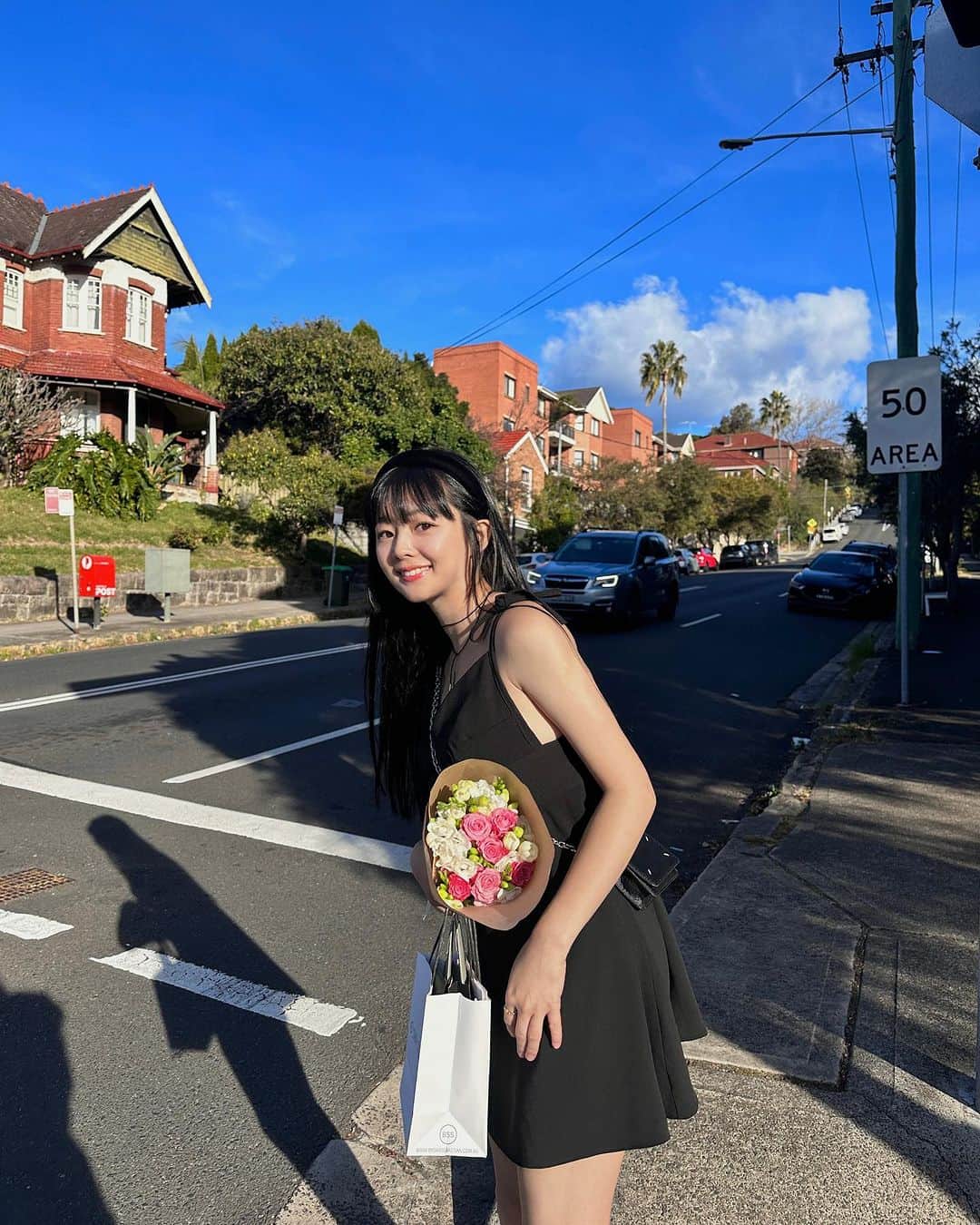 ユ・ボファさんのインスタグラム写真 - (ユ・ボファInstagram)「꽃은 언제나 설레🌷💕 한국에서 잠수탄줄아는데 시드니에요 ...