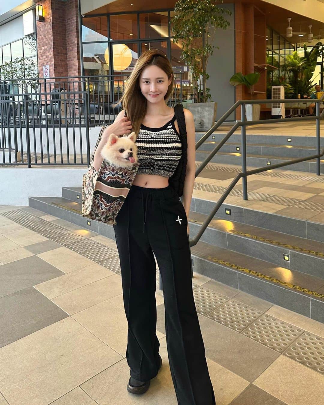 Yumi Wongさんのインスタグラム写真 - (Yumi WongInstagram)「My precious moment 📷🩶-2023」7月1日 22時47分 - yumiwong ...