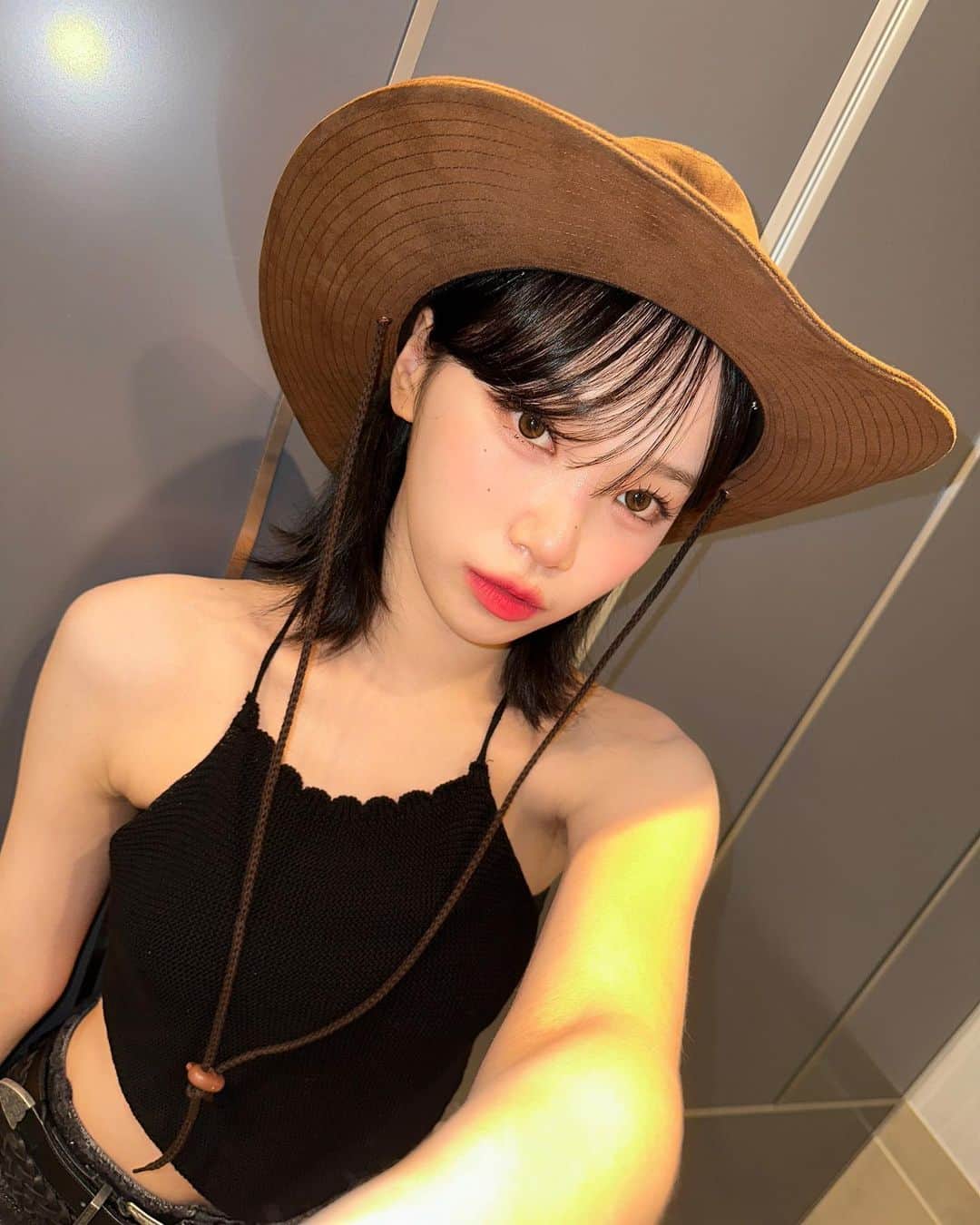 キム・チェウォンさんのインスタグラム写真 - (キム・チェウォンInstagram)「🩶🤍」7月1日 23時39分 - _chaechae_1