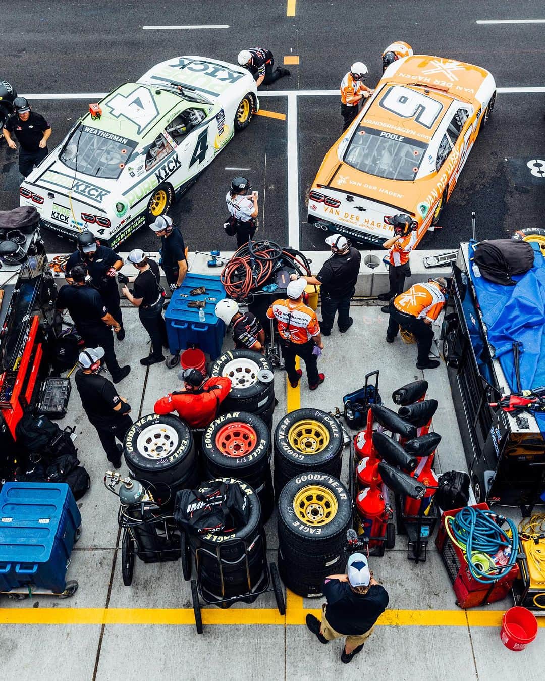 trashさんのインスタグラム写真 - (trashInstagram)「NASCAR racing on the streets of ...