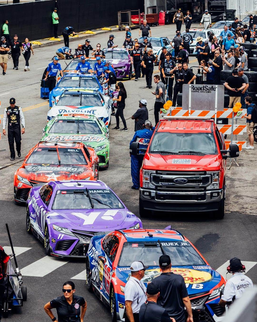 trashさんのインスタグラム写真 - (trashInstagram)「NASCAR racing on the streets of ...