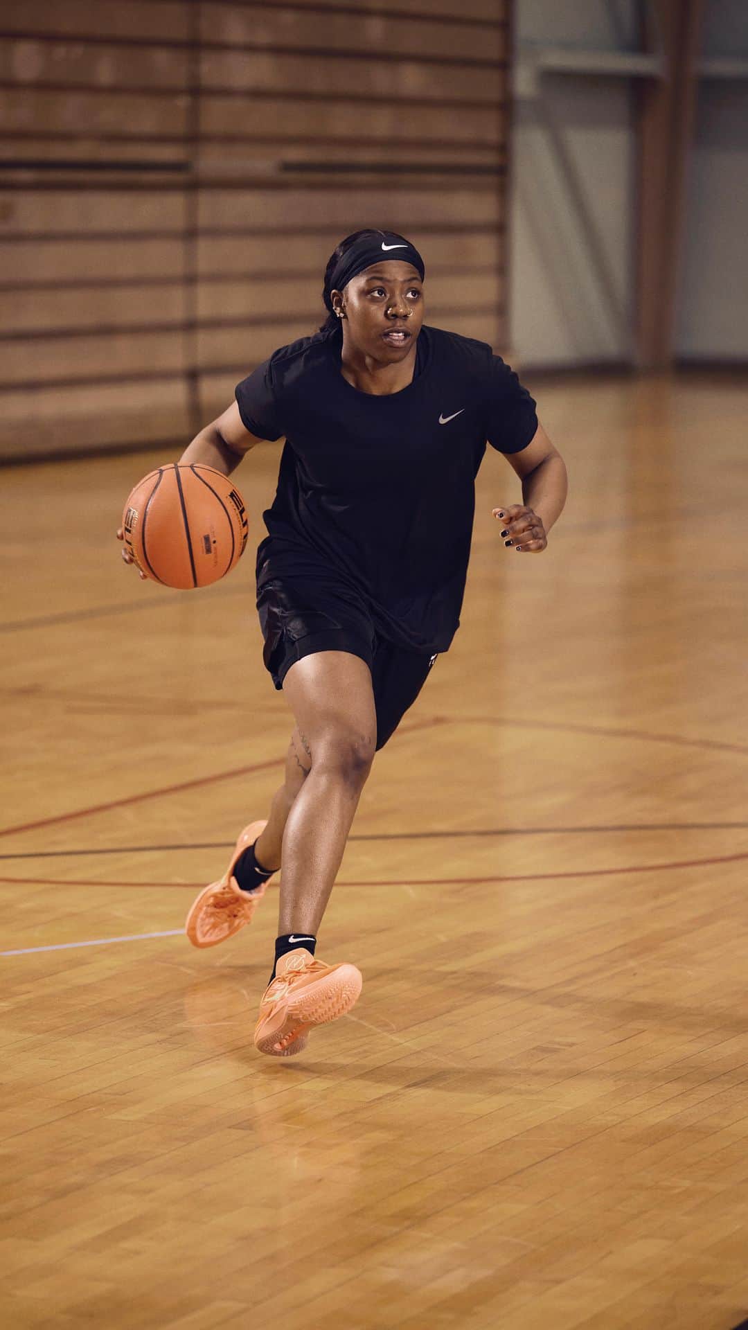 Nike Basketballさんのインスタグラム動画 - (Nike BasketballInstagram)「“With the way ...