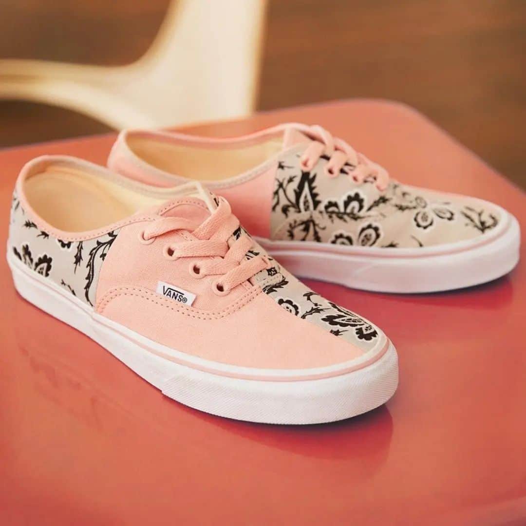 Vans Philippinesさんのインスタグラム写真 - (Vans PhilippinesInstagram)「Introducing ...