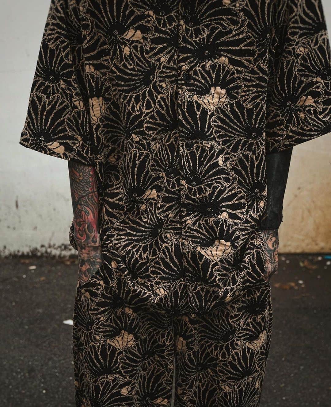 GAKKINさんのインスタグラム写真 - (GAKKINInstagram)「Jacquard lotus leaves @____gxx ...