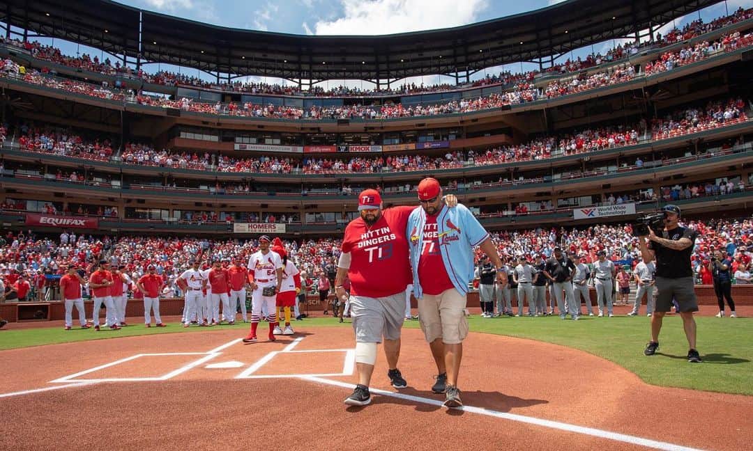 セントルイス・カージナルスさんのインスタグラム写真 - (セントルイス・カージナルスInstagram)「We were honored to ...