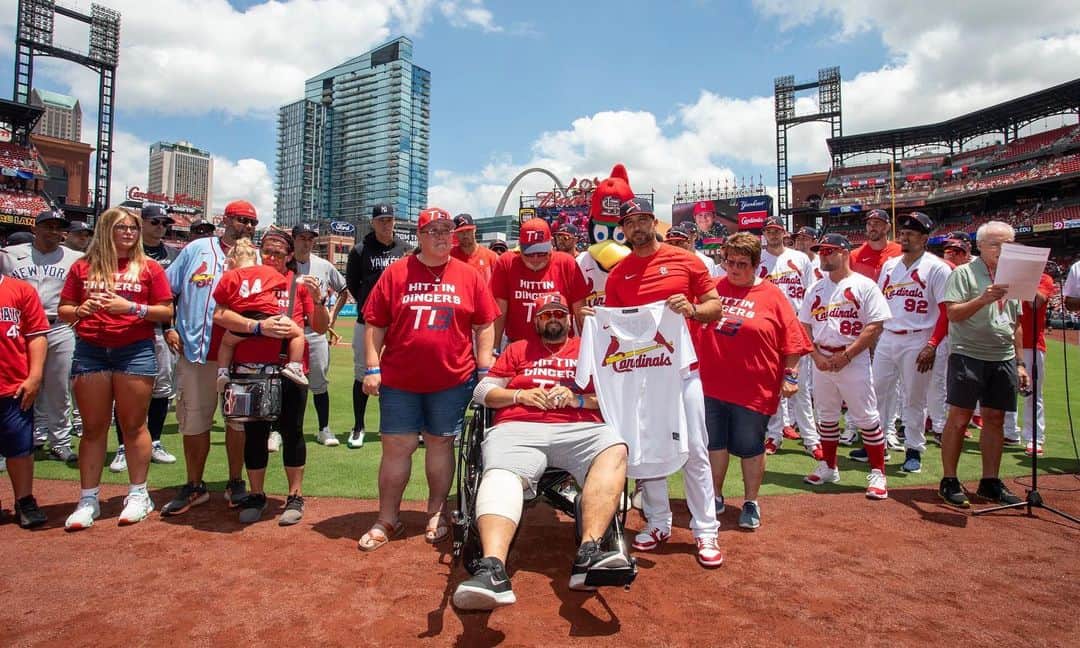 セントルイス・カージナルスさんのインスタグラム写真 - (セントルイス・カージナルスInstagram)「We were honored to ...