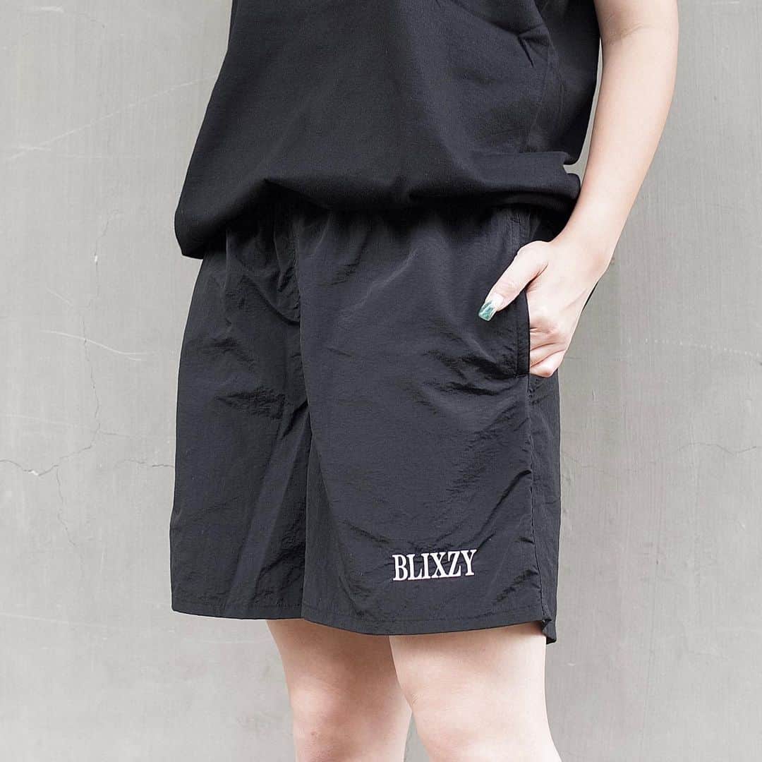 武藤千春さんのインスタグラム写真 - (武藤千春Instagram)「BLIXZY @blixzy_tokyo 昨日から新作販売してます ...