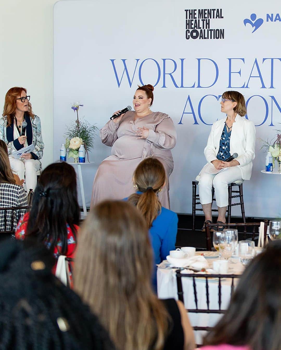 テス・ホリデーさんのインスタグラム写真 - (テス・ホリデーInstagram)「THIRTY ATE!!!! 💁🏻‍♀️ Today is ...