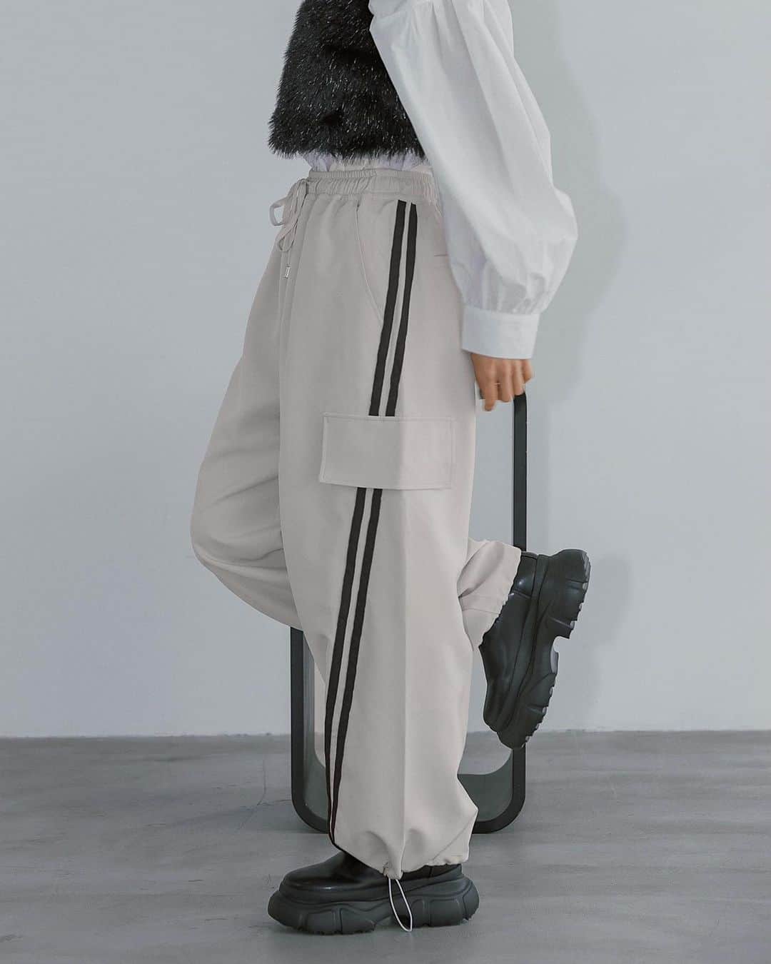 ページボーイさんのインスタグラム写真 - (ページボーイInstagram)「【 23AW PREORDER 】 7/6(木)12:00～ .st(ドットエスティ)にて 23AW ...