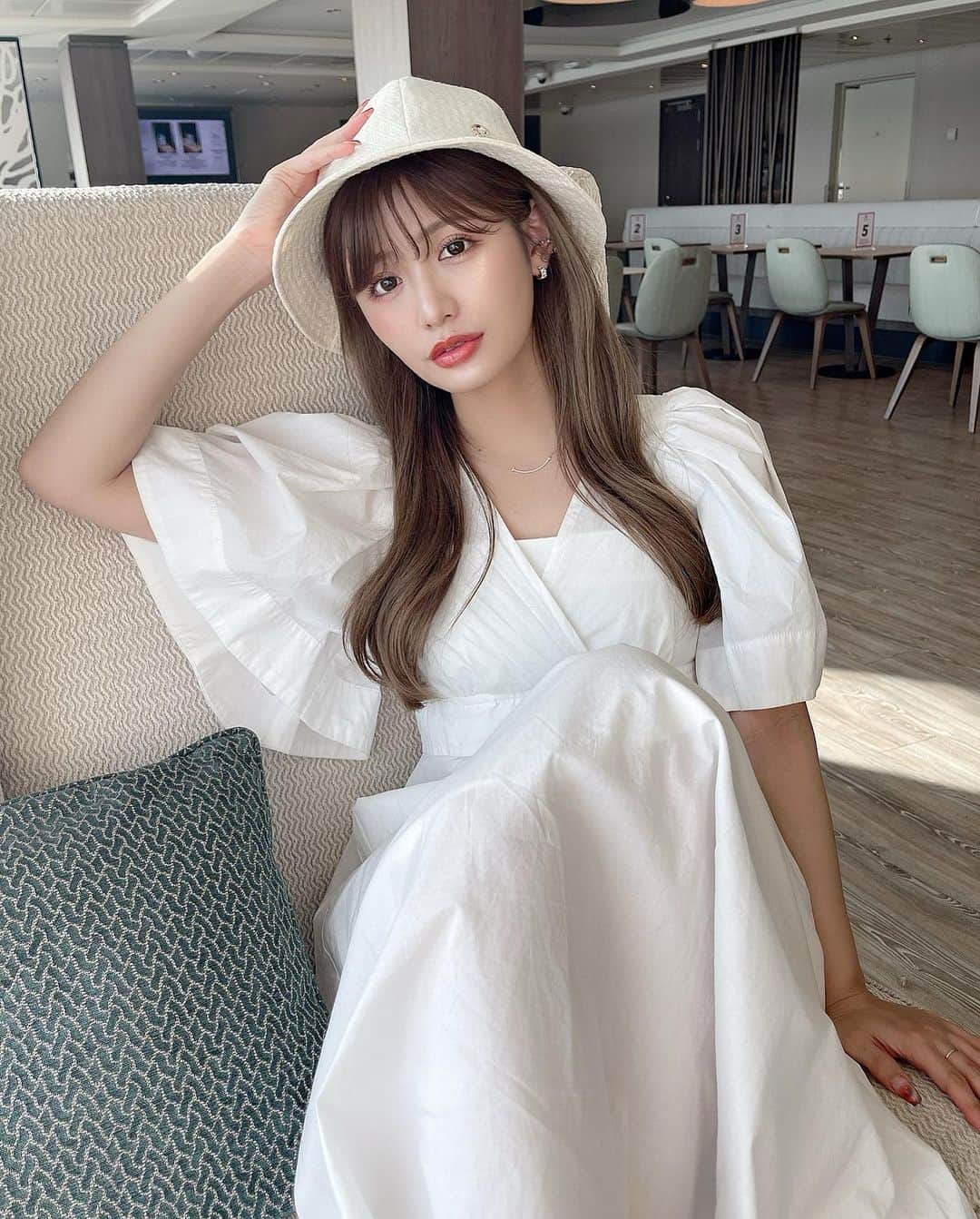 伊藤実祐さんのインスタグラム写真 - (伊藤実祐Instagram)「船の上🚢🐥💙 ( 時差すご。w ) ⁡ one-piece @snidel_official hat @ca4la ...