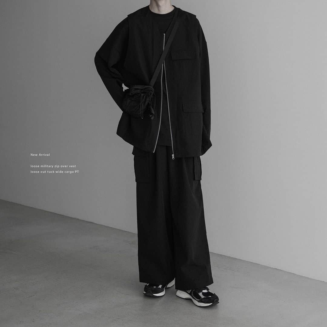 JUN / Yohukasiさんのインスタグラム写真 - (JUN / YohukasiInstagram)「. ⁡ 夏も残り僅かですね 23秋冬もめっちゃ良い感じです ⁡ @remer ...