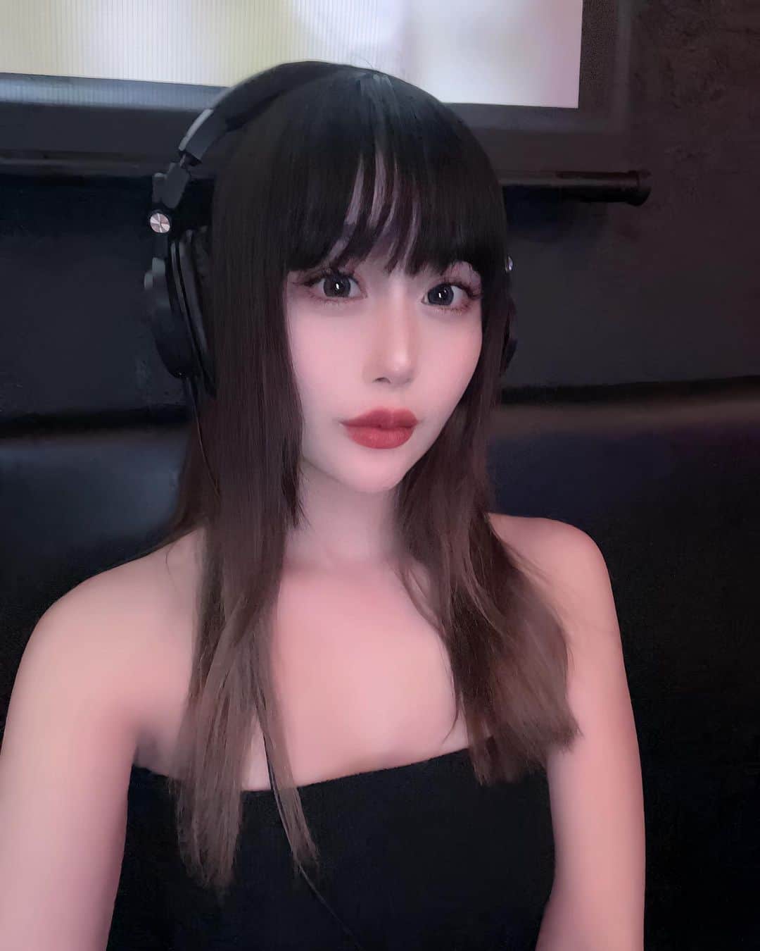 生田千秋さんのインスタグラム写真 - (生田千秋Instagram)「🎧🖤 私の師匠👑 @djtiara_jp」7月7日 22時10分 - maechi_0815