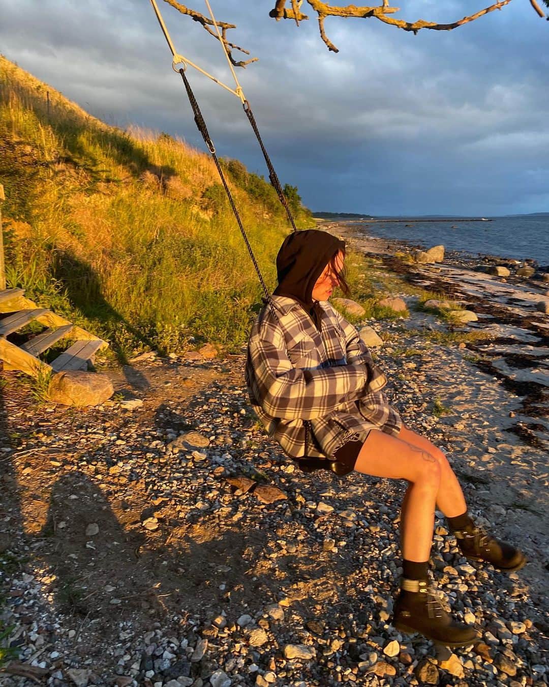 MOさんのインスタグラム写真 - (MOInstagram)「Summertime yas-ness」7月7日 22時52分 ...