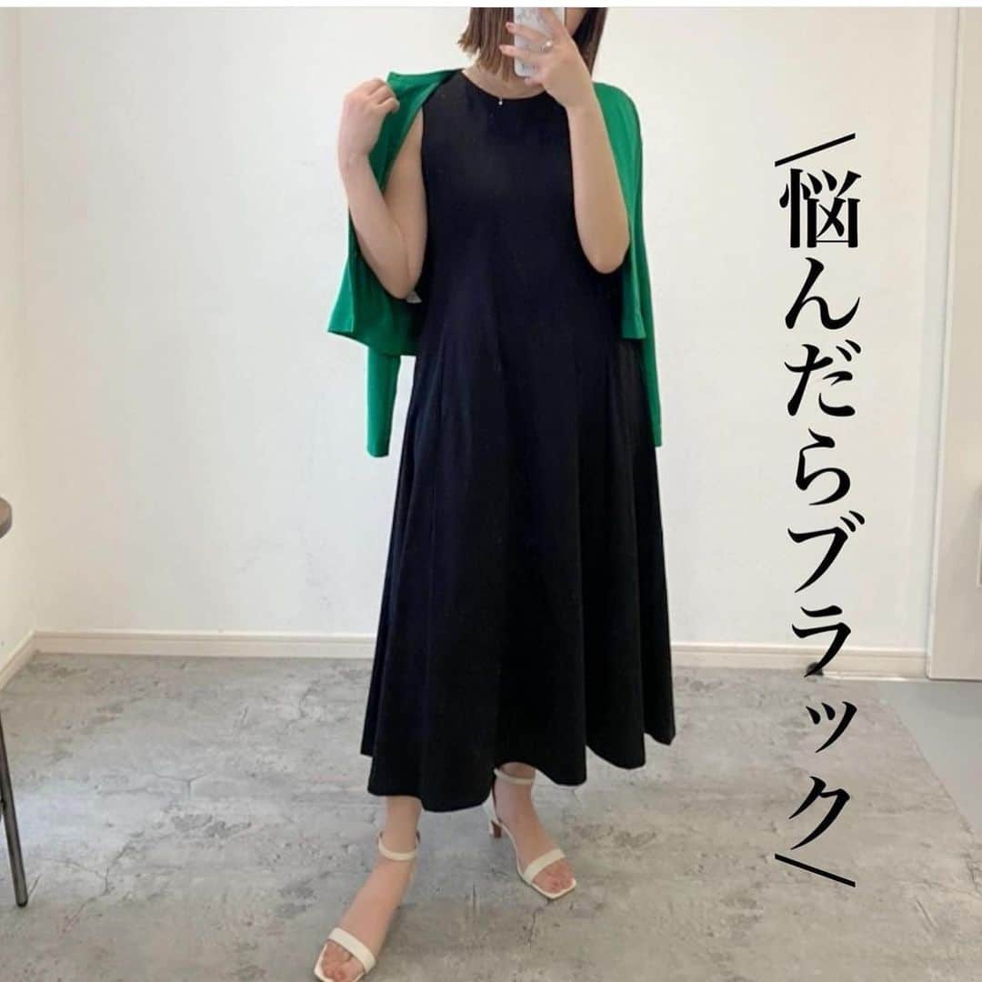 4yuuu!さんのインスタグラム写真 - (4yuuu!Instagram)「酷暑☀️も着やすい‼️ UNIQLOワンピース👗 今回は、 @rococo39 さんの投稿をお借りしてご紹介します ...