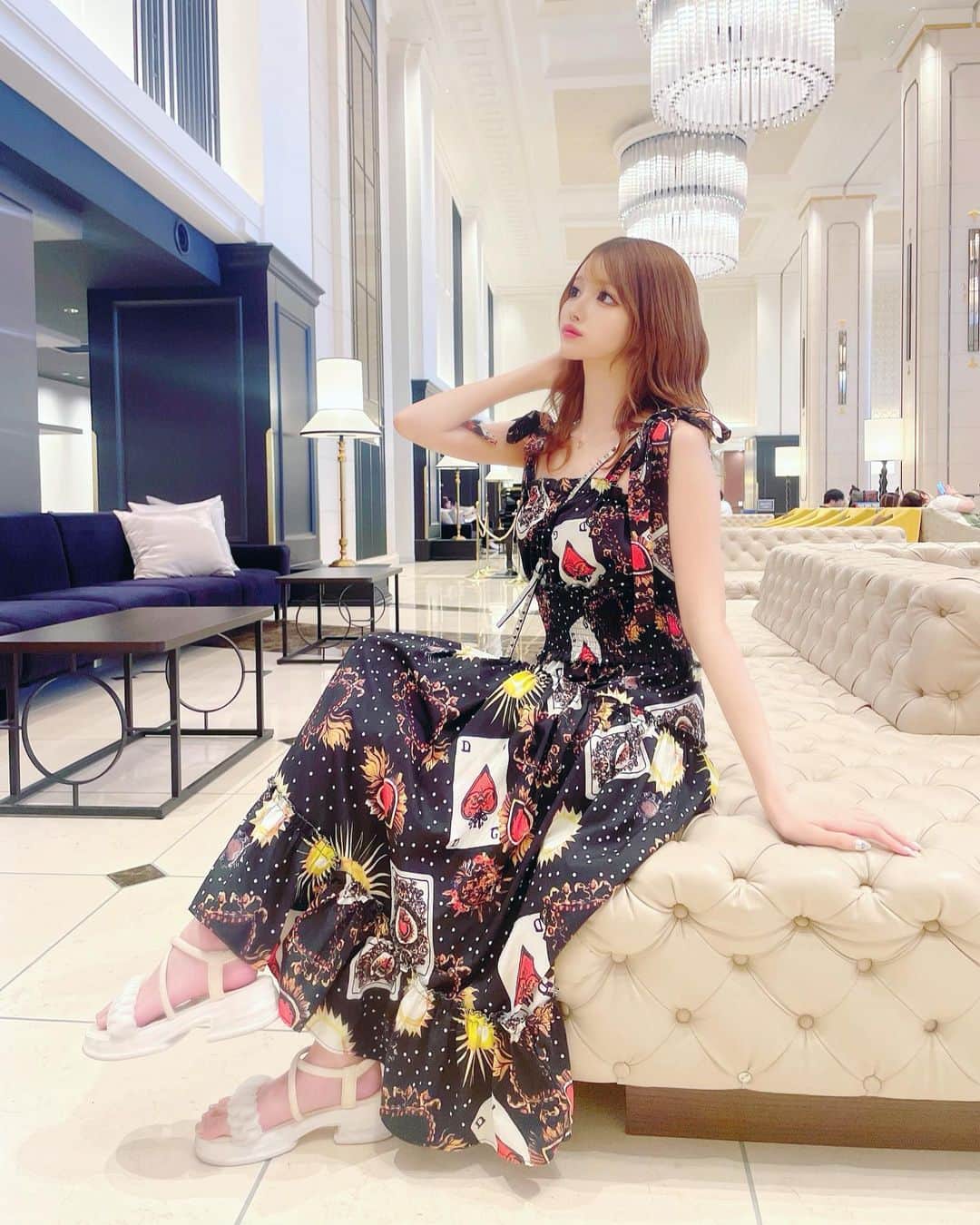 桜咲乃愛さんのインスタグラム写真 - (桜咲乃愛Instagram)「大阪旅行楽しかった🥹🤍 帰ってきてから @vioterace_beauty_salon に行ってきた💓🥰 内容は毛穴泡 ...