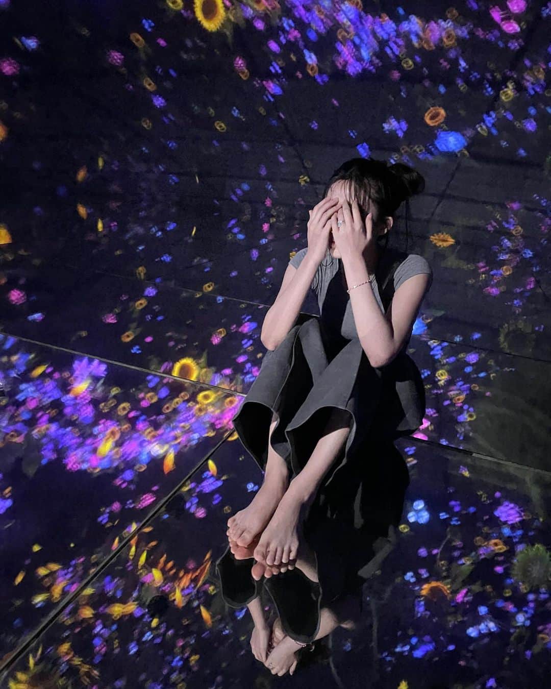 小倉優香さんのインスタグラム写真 - (小倉優香Instagram)「@teamlab.planets #teamlab」7月8日 21時20分 - ogurayuka_official
