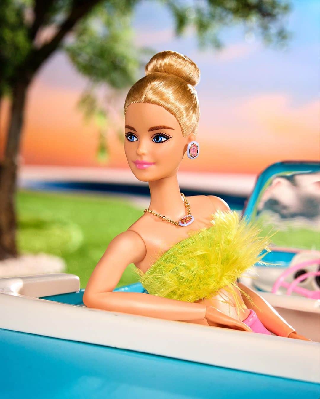バービーさんのインスタグラム写真 - (バービーInstagram)「Meet the latest Barbie x ...