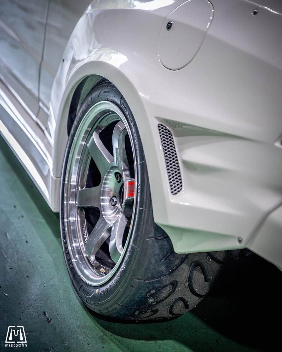 mistbahnさんのインスタグラム写真 - (mistbahnInstagram)「_ K24 Swapped Honda DC2 ...