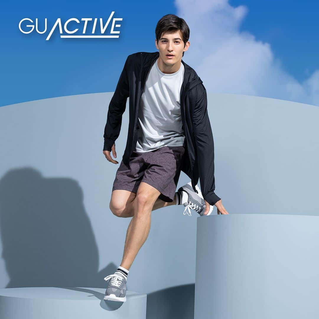 GU Hong Kongさんのインスタグラム写真 - (GU Hong KongInstagram)「【於陽光下揮灑汗水！💦】GU ...