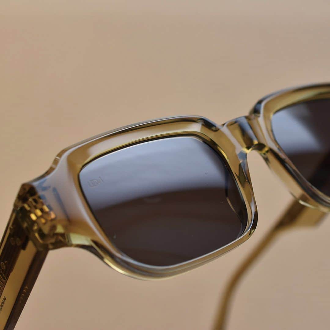 blincvaseさんのインスタグラム写真 - (blincvaseInstagram)「． イタリア・ミラノ発「UNIQUE DESIGN ...