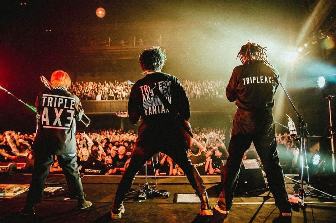 Sugiさんのインスタグラム写真 - (SugiInstagram)「TRIPLE AXE ONE MAN SHOW 2023 at Zepp Haneda (TOKYO) Day2 ...