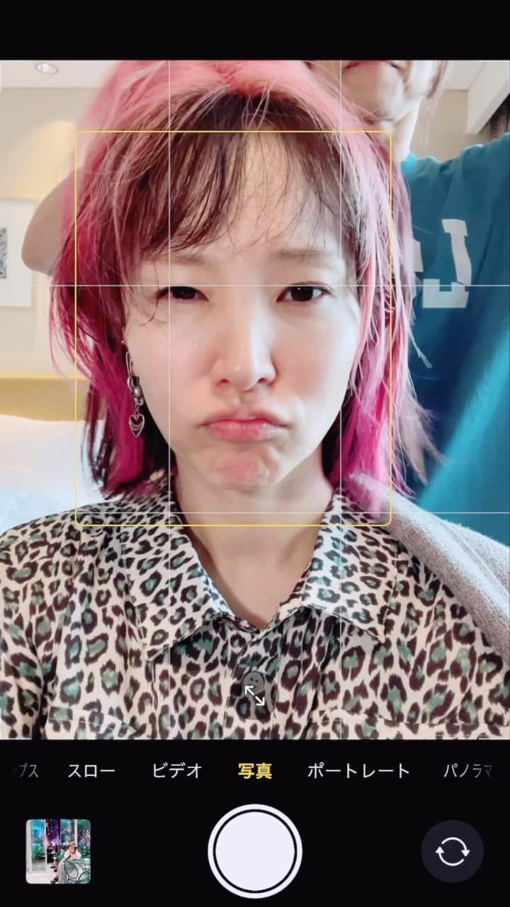 LiSAさんのインスタグラム動画 - (LiSAInstagram)「🥱🫧💭 😝☀️💃」7月13日 0時47分 - xlisa_olivex