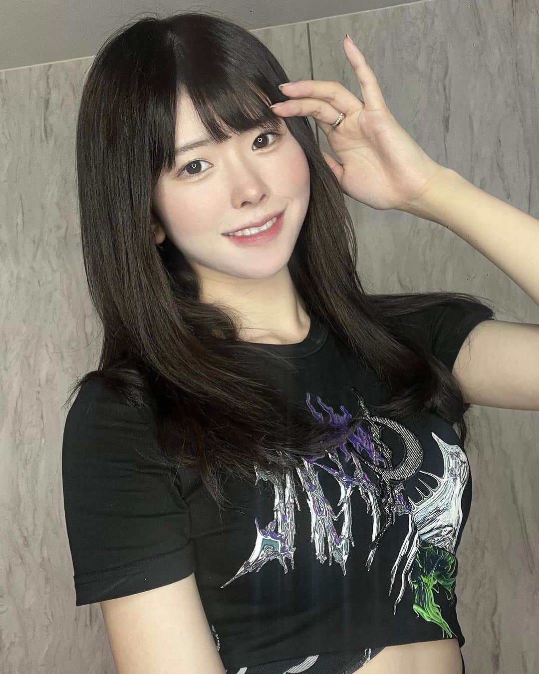 明日見未来さんのインスタグラム写真 明日見未来instagram 「イメチェンした！！ 似合ってる？」7月13日 23時01分