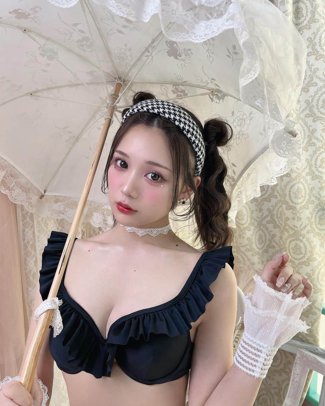 LARMEさんのインスタグラム写真 - (LARMEInstagram)「🍑 𝙋 𝙍 𝙀 𝙎 𝙀 𝙉 𝙏 LARME 057オフショット🤍 《古澤里紗ちゃん》の サイン入りチェキを 2名様に ...