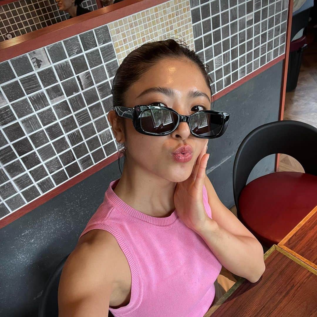 Reimiさんのインスタグラム写真 - (ReimiInstagram)「Mood 🩷 幸せホルモンは90% 綺麗なおなかから出来てるらしい☺ ...