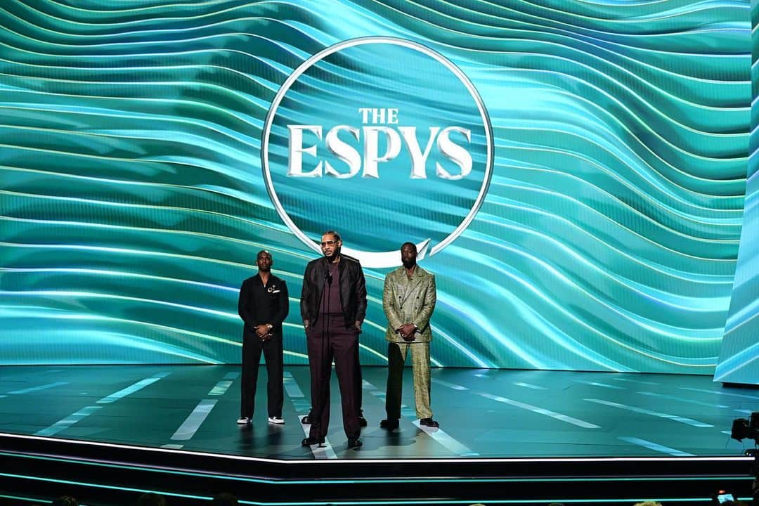 カーメロ・アンソニーさんのインスタグラム写真 - (カーメロ・アンソニーInstagram)「Thank you 🙏🏾 # ...