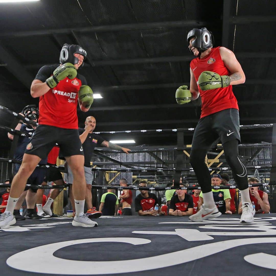 サンダーランドAFCさんのインスタグラム写真 - (サンダーランドAFCInstagram)「Patterson 🆚 Ballard 🥊 # ...