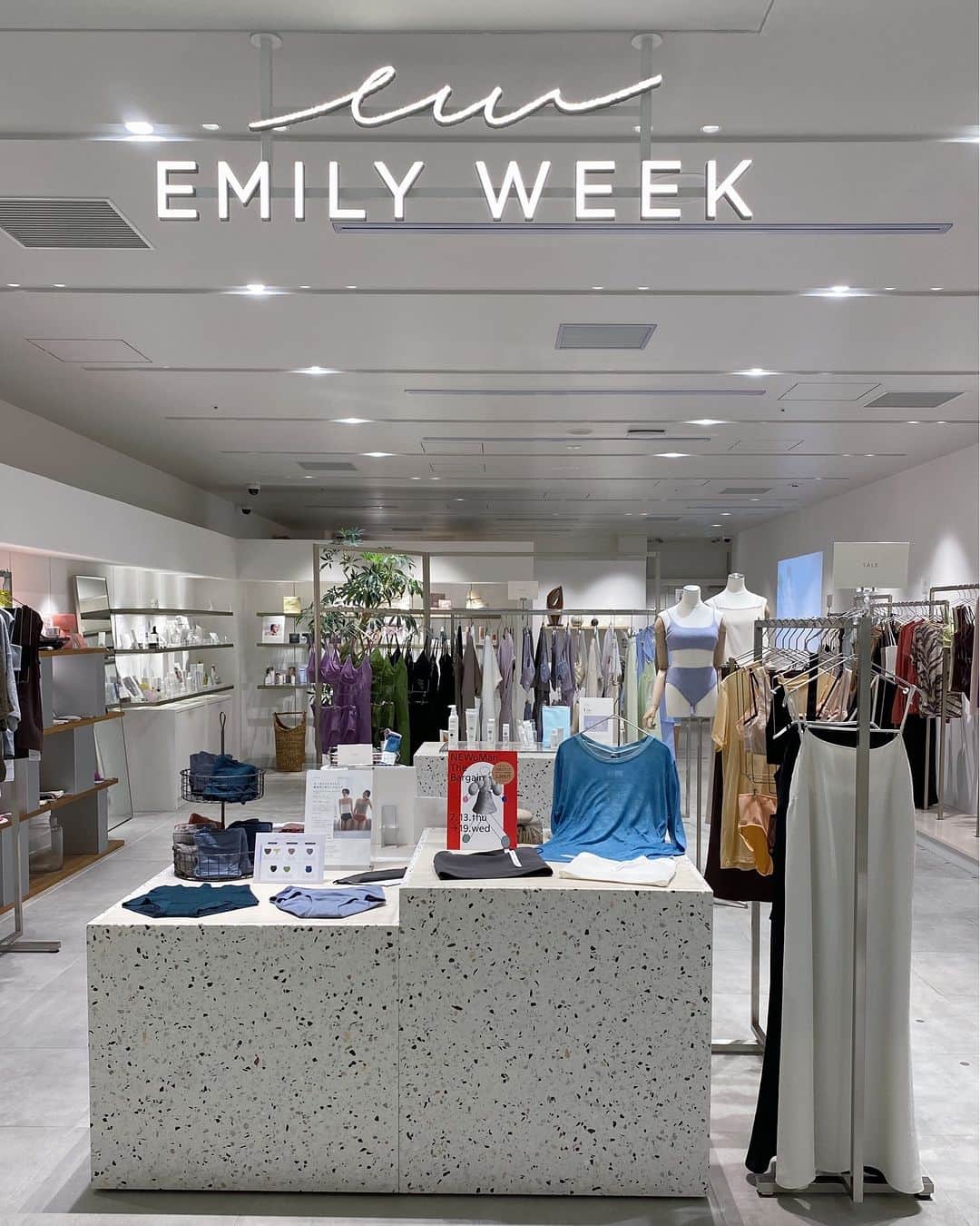 EMILY WEEKさんのインスタグラム写真 - (EMILY WEEKInstagram)「information 2023 SUMMER ...