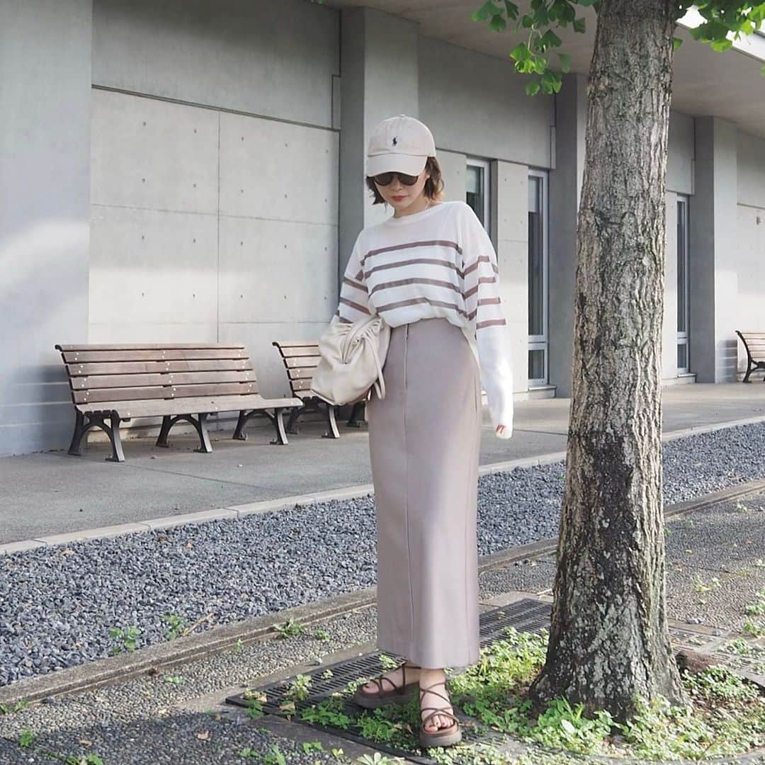 shino_430さんのインスタグラム写真 - (shino_430Instagram)「 ___‪ ボーダーが大人っぽく着れる程良いシアー感が好みのトップス🧺 @classicalelf ...