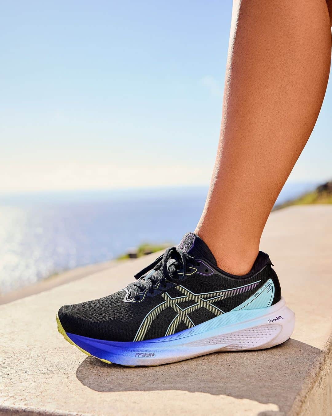 STYLERUNNERさんのインスタグラム写真 - (STYLERUNNERInstagram)「Sneaker Crush Sunday ...