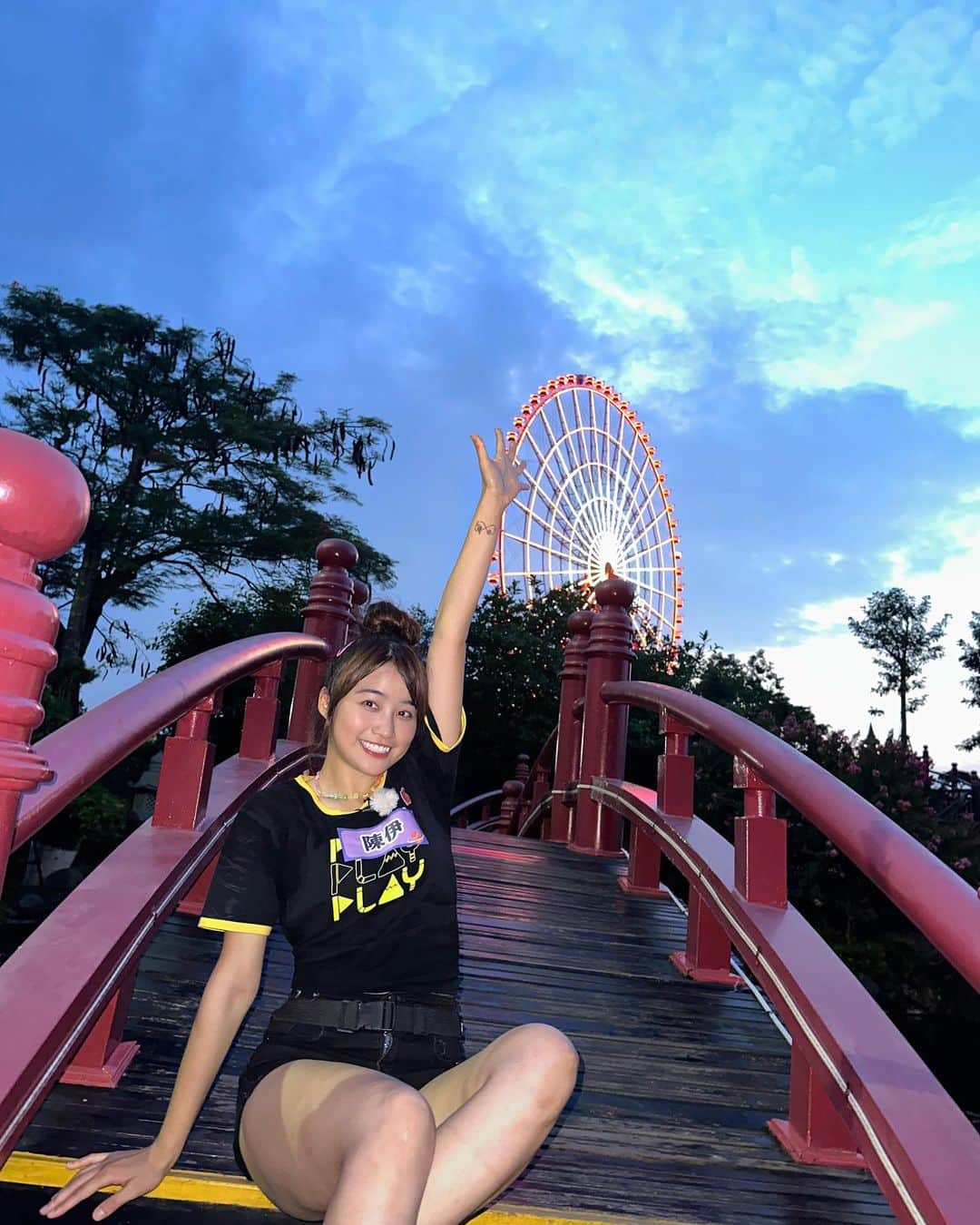 陳伊さんのインスタグラム写真 - (陳伊Instagram)「越南玩很大 🇻🇳 看了嗎？！ 💛🖤 @mr.player.tw」7月16日 17時08分 - bobeyiyi