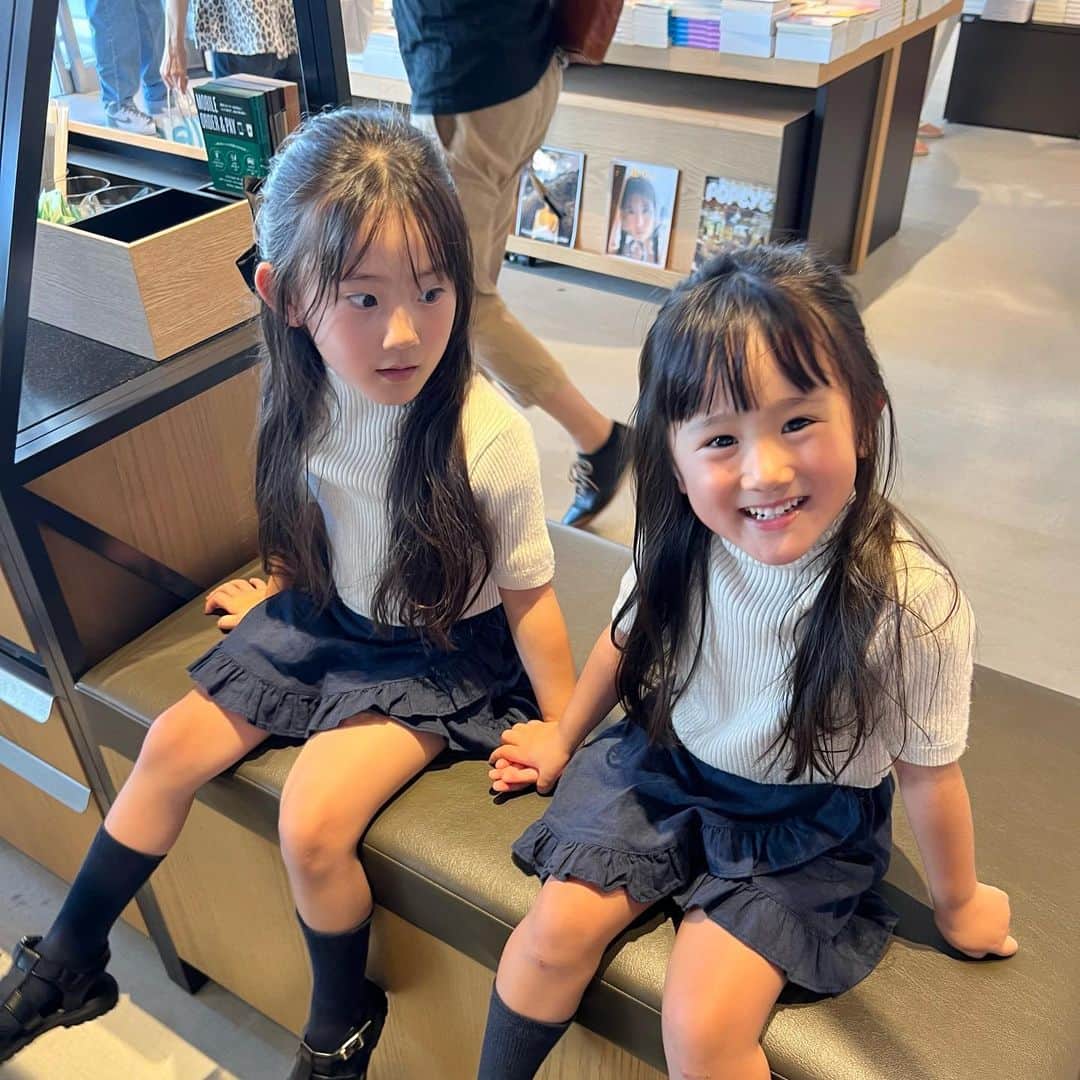 みおなぎさんのインスタグラム写真 - (みおなぎInstagram)「🤍 ㅤㅤㅤㅤㅤㅤㅤㅤㅤㅤㅤㅤㅤ ㅤㅤㅤㅤㅤㅤㅤㅤㅤㅤㅤㅤㅤ おでかけしたけど暑すぎて スタバ行ってすぐ帰ってきた😂♡ ...