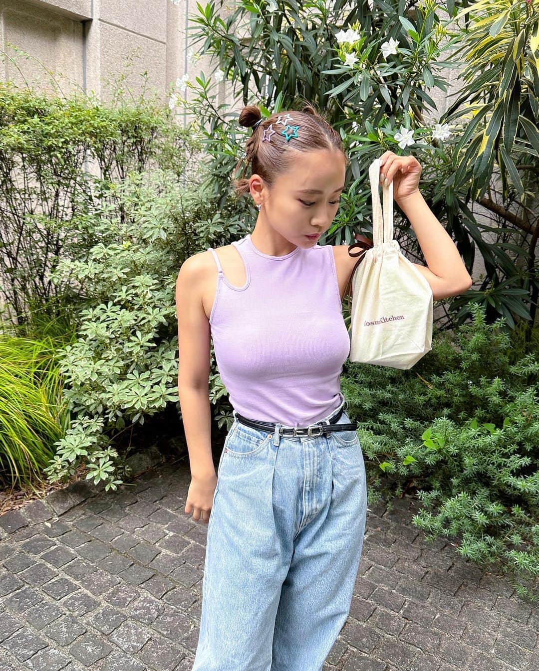 田辺莉咲子さんのインスタグラム写真 - (田辺莉咲子Instagram)「先日Cosme kitchenの展示会に行ってきました🤍 素敵な商品 ...