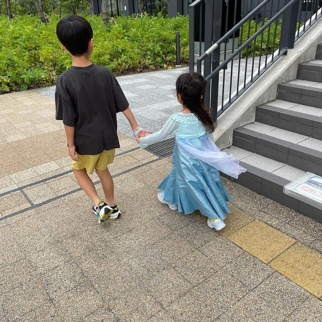 小脇美里さんのインスタグラム写真 小脇美里instagram「・ ディズニーオンアイス 行ってきました♡ いやぁ、最高 ️ 大人も 8728