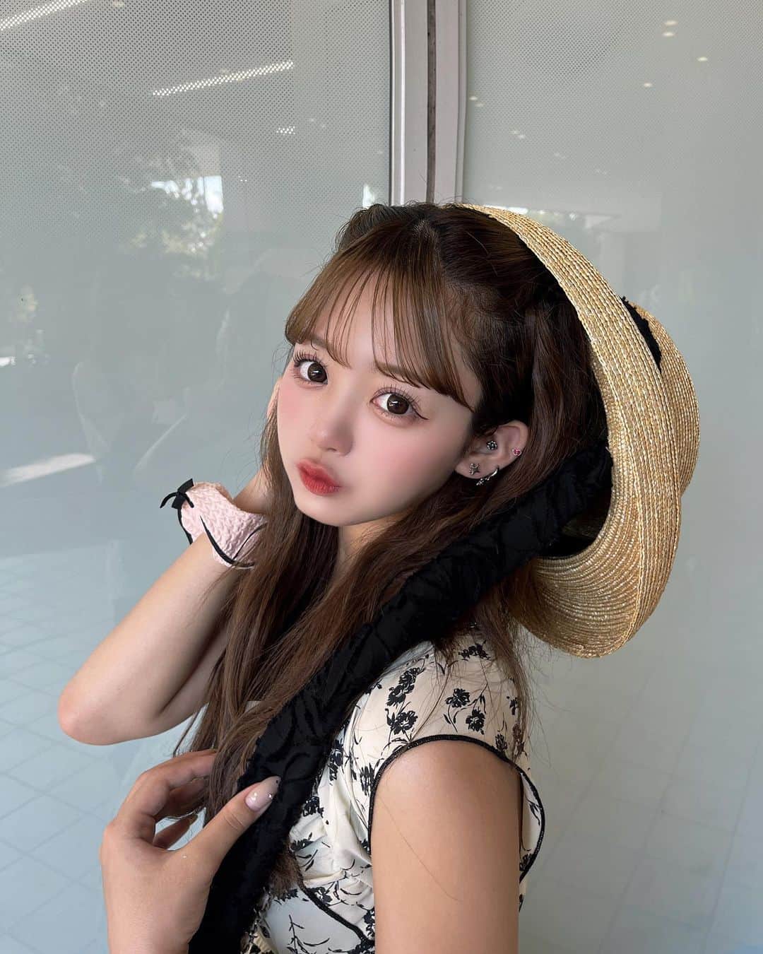 山本姫香さんのインスタグラム写真 山本姫香instagram 「 Acka Official の帽子☺︎夏っぽいカンカン帽子で可愛い