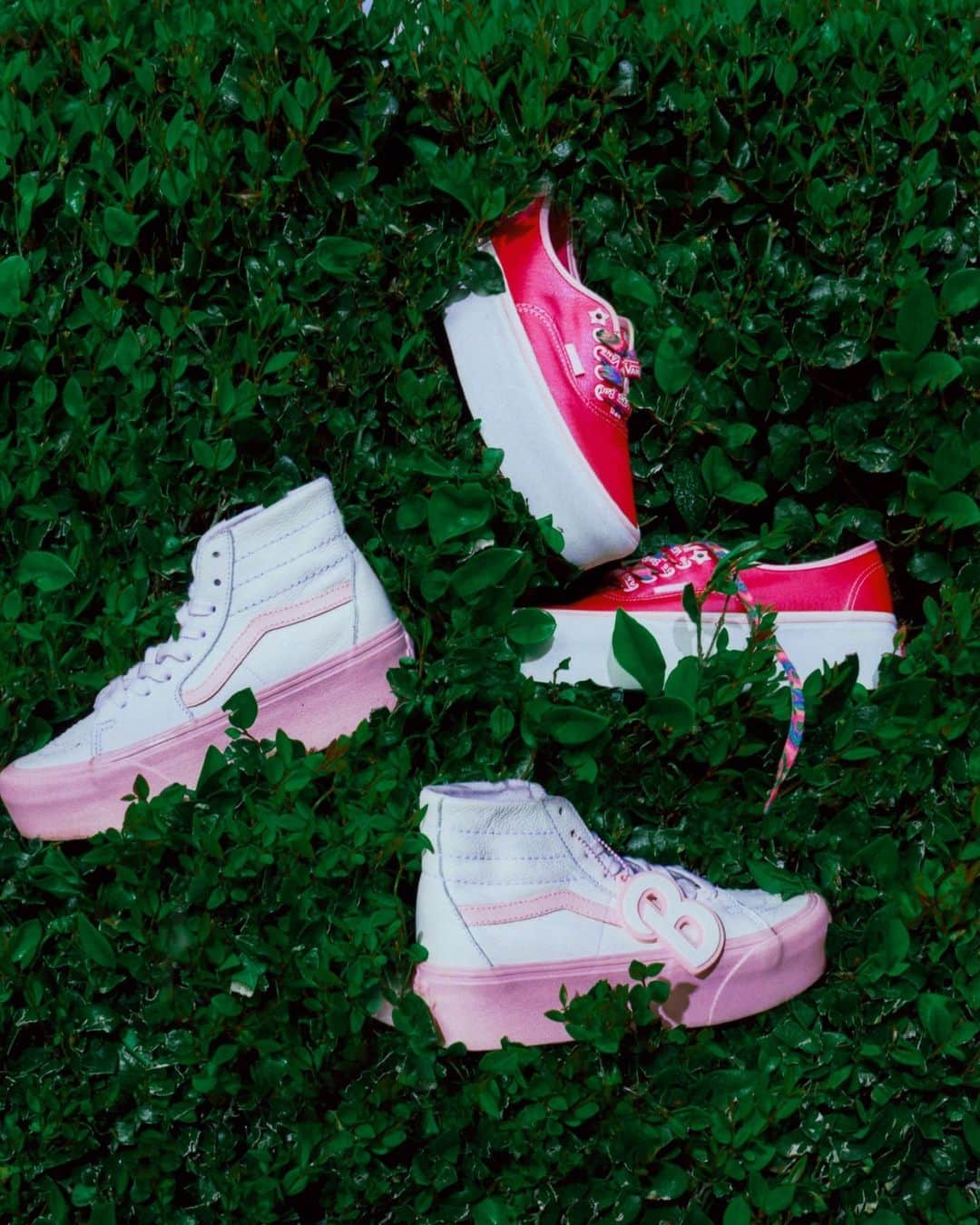 vans girlsさんのインスタグラム写真 - (vans girlsInstagram)「Authentic self ...