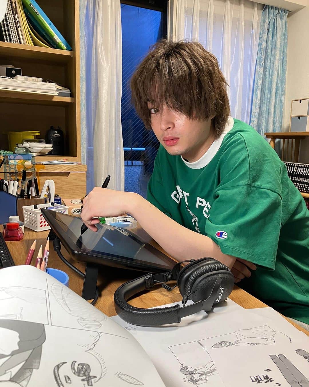 転職の魔王様さんのインスタグラム写真 - (転職の魔王様Instagram)「5話は8/14（月）よる10時👑 • • • • • • #転職の魔王様 • • • • • • 📸4話オフ ...