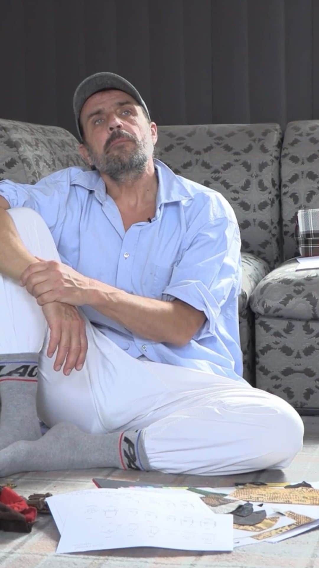 ヴィヴィアンウエストウッドさんのインスタグラム動画 - (ヴィヴィアンウエストウッドInstagram)「“The world needed ...